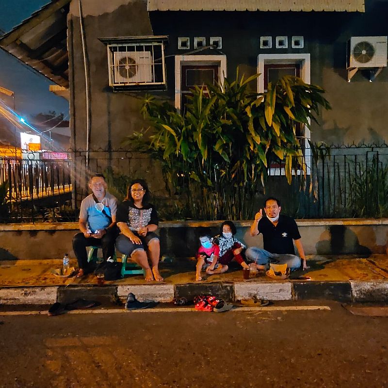 KULINER YOGYAKARTA: NIKMAT PEDAS SEPORSI GUDEG MERCON IBU TINAH