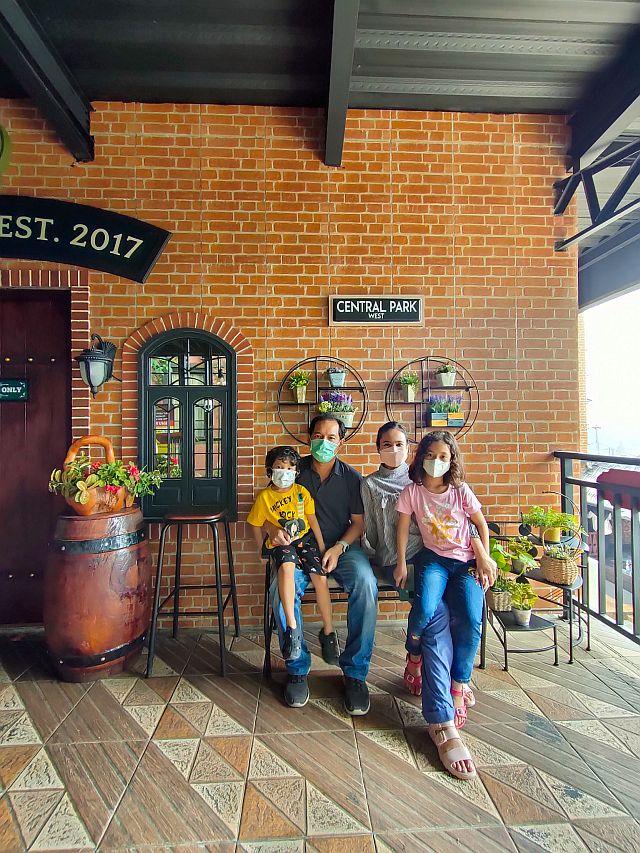 KULINER BOGOR: MENIKMATI ALAM SAMBIL MAKAN DI EDENSOR HILLS VILLA ...