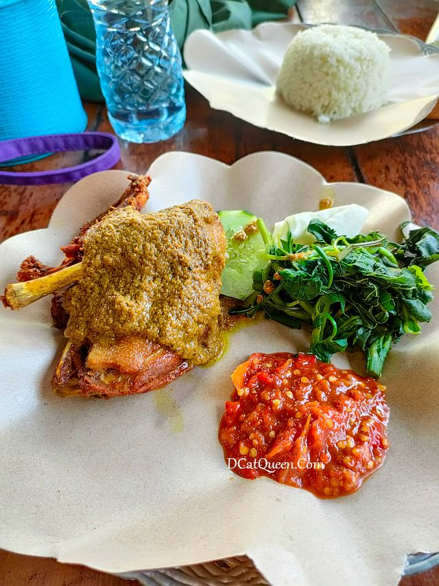 KULINER BALI: BEBEK GORENG WARUNG BU RIMA