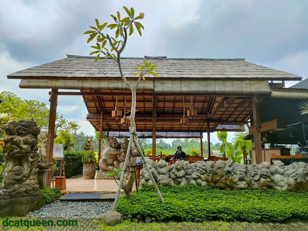 HOTEL BALI: PENGALAMAN MENGINAP DI BEEHOUSE DIJIWA UBUD VILLA