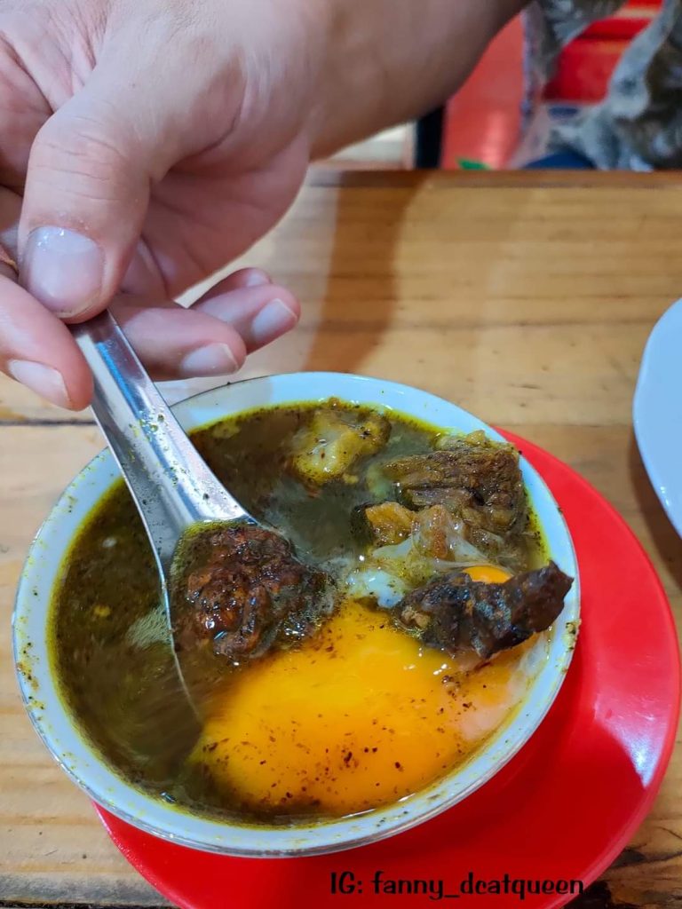 KULINER JAKARTA: MENU KHAS MAKASSAR, PALLUBASA SERIGALA