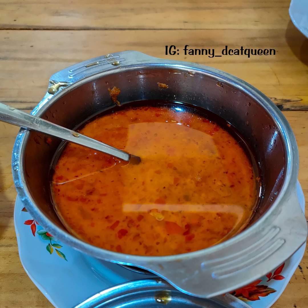 KULINER JAKARTA: MENU KHAS MAKASSAR, PALLUBASA SERIGALA