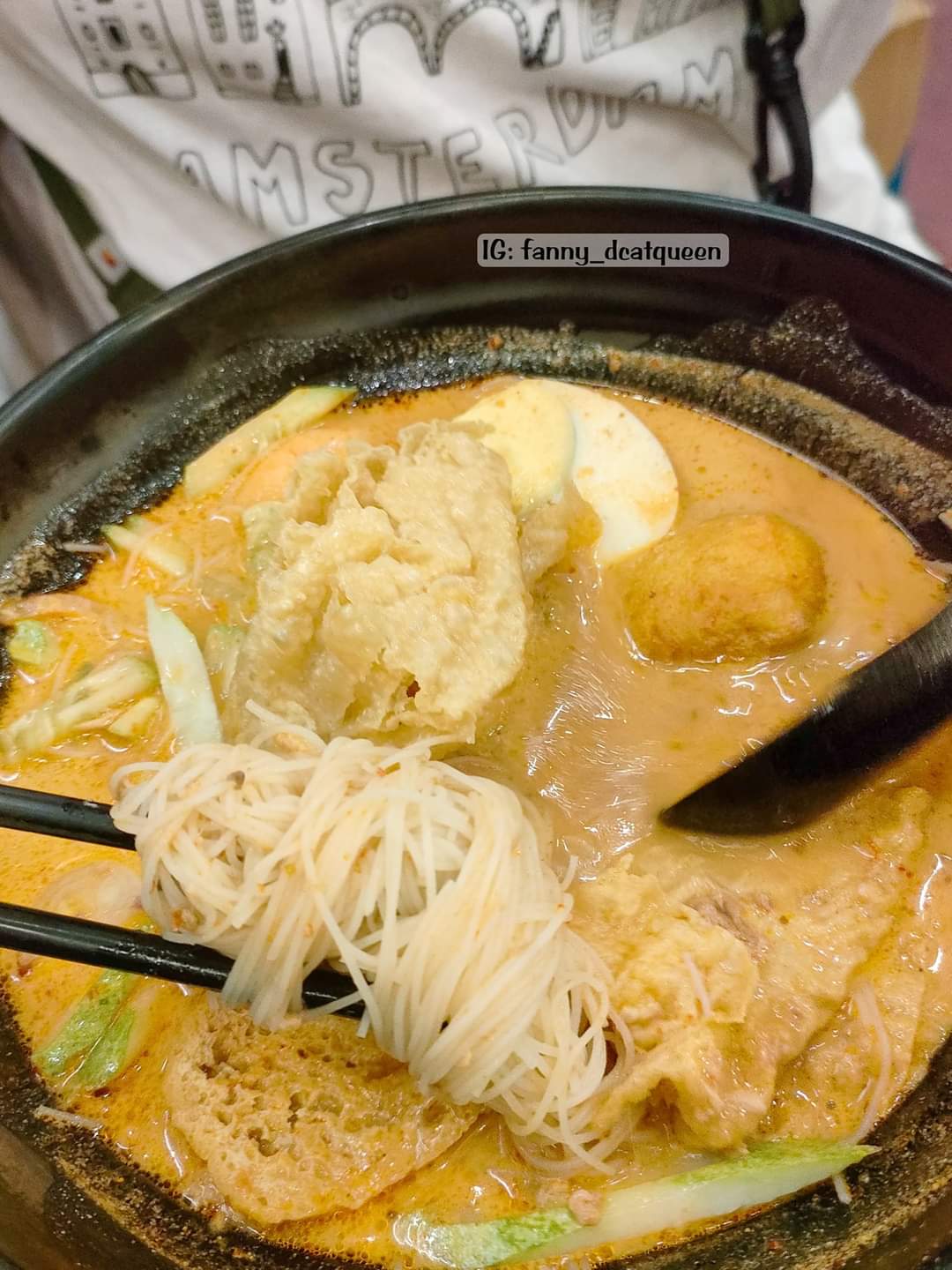 KULINER MELAKA: MENCOBA ANEKA LAKSA DI JONKER 88