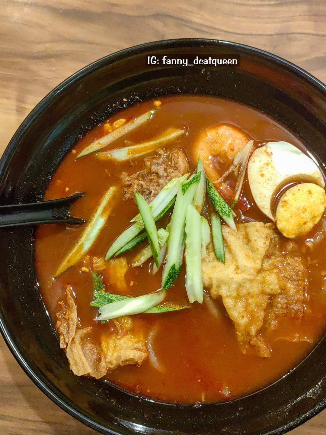 KULINER MELAKA: MENCOBA ANEKA LAKSA DI JONKER 88